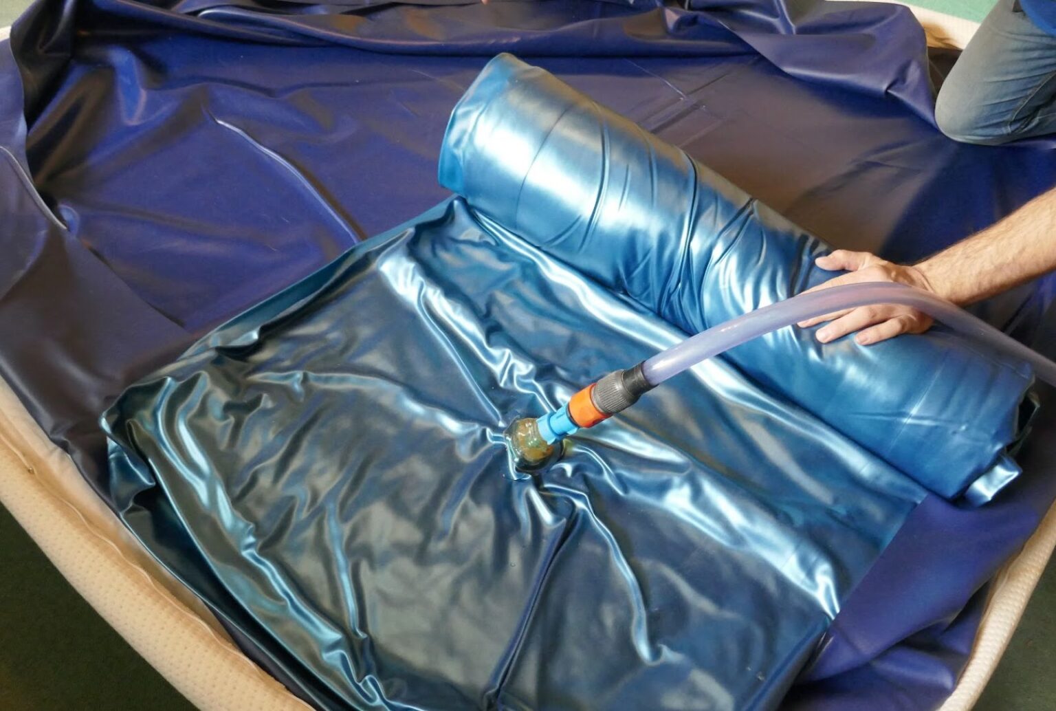 Instructions for Draining A Waterbed - Step by Step