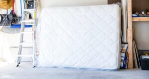 How to store a mattress? Tips & tricks (garage, against a wall, storage ...